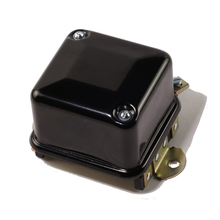 12-Volt, 4-Terminal Voltage Regulator with GEN Terminal Underneath ...